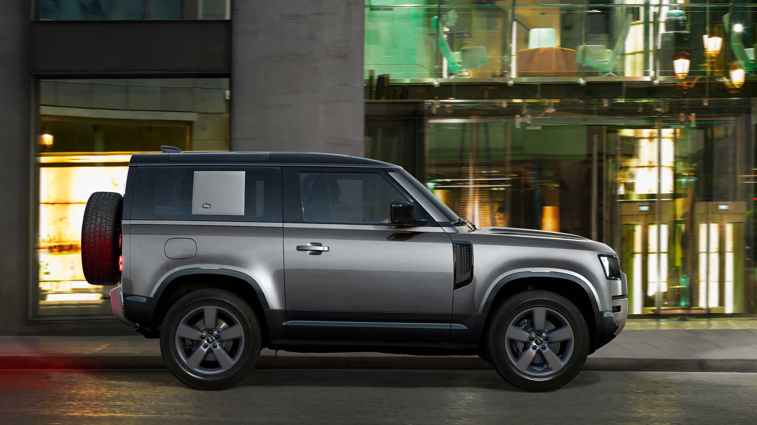 Defender | Veículos 4x4 imparáveis | A braços com o impossível